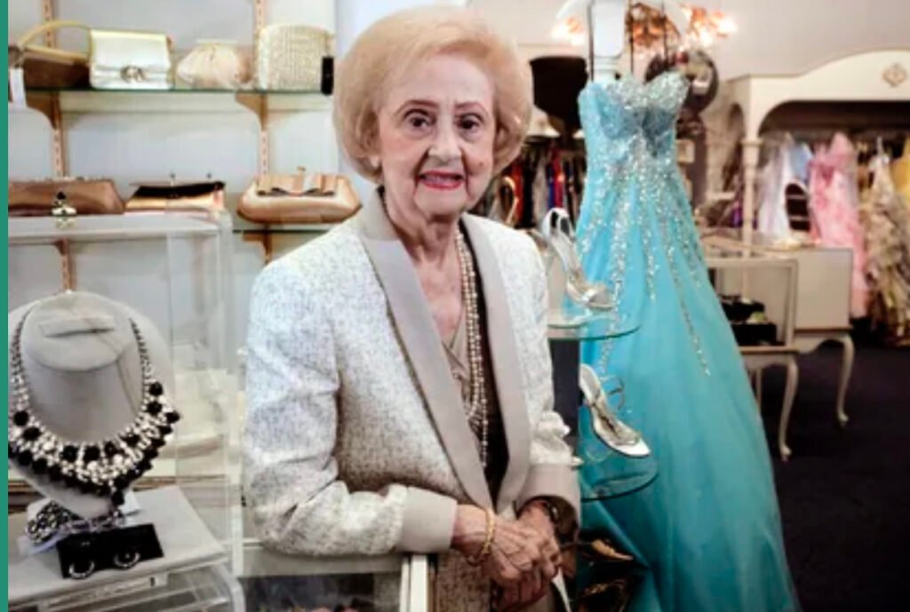 For generations, Helen Cabrera’s Tampa shop was the place to say yes to ...